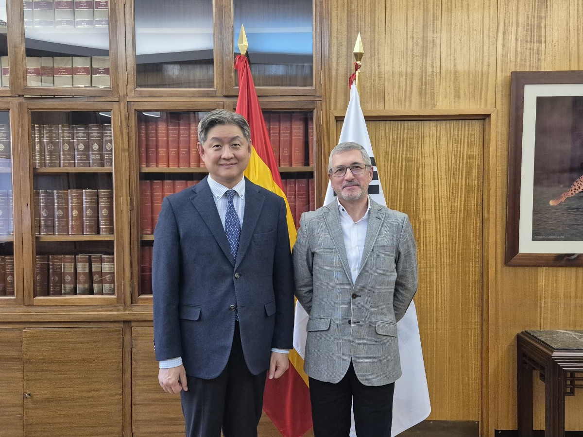 El Embajador Lim Soosuk mantuvo una reunión con el Secretario de Estado ...